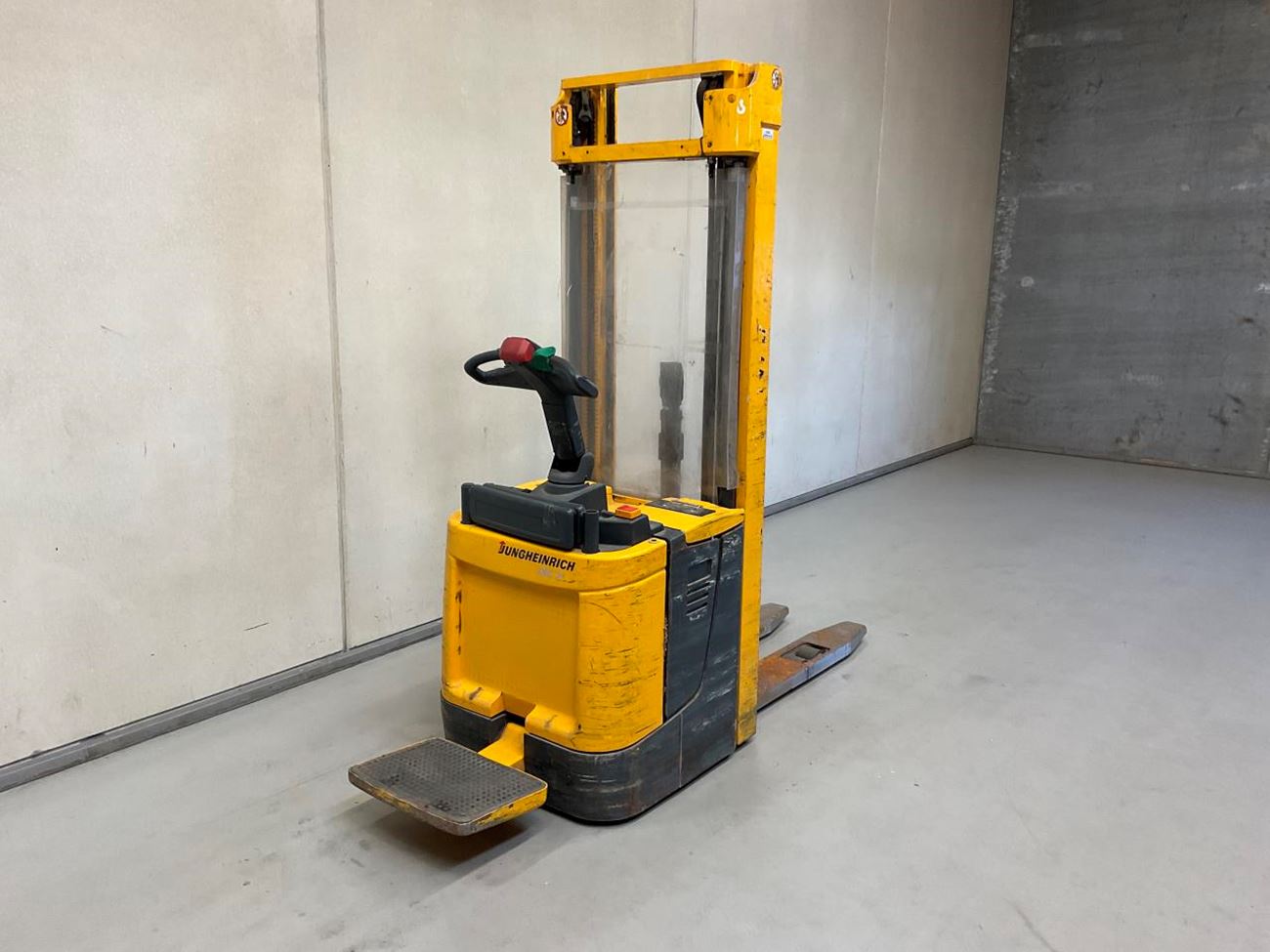 Brugte el stablere til salg - JUNGHEINRICH ERC 214